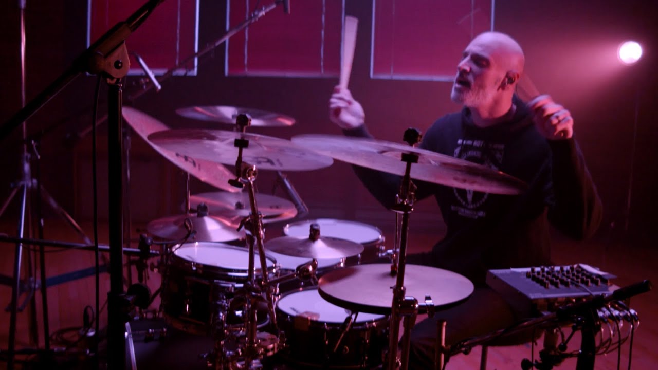 Periphery drummer Matt Halpern playing Dracul Gras - Drumzine | The ...